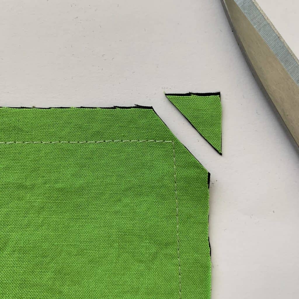 How to Reduce Bulk in Seams While Sewing